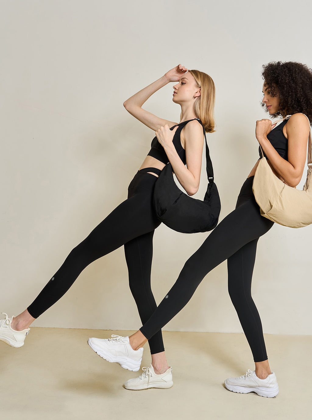 S2N Active_ A301 CROISSANT輕盈漂浮牛角包_Black 瑜伽 健身 運動 運動包 – S2N ACTIVE